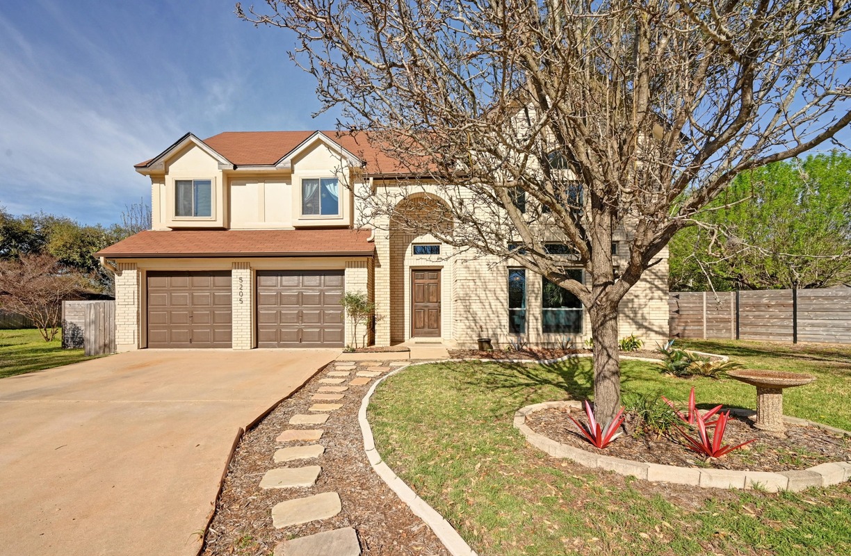 5205 Colusa Court
