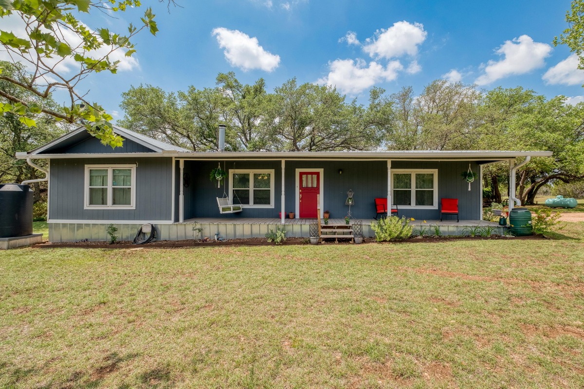 4851 County Road 200