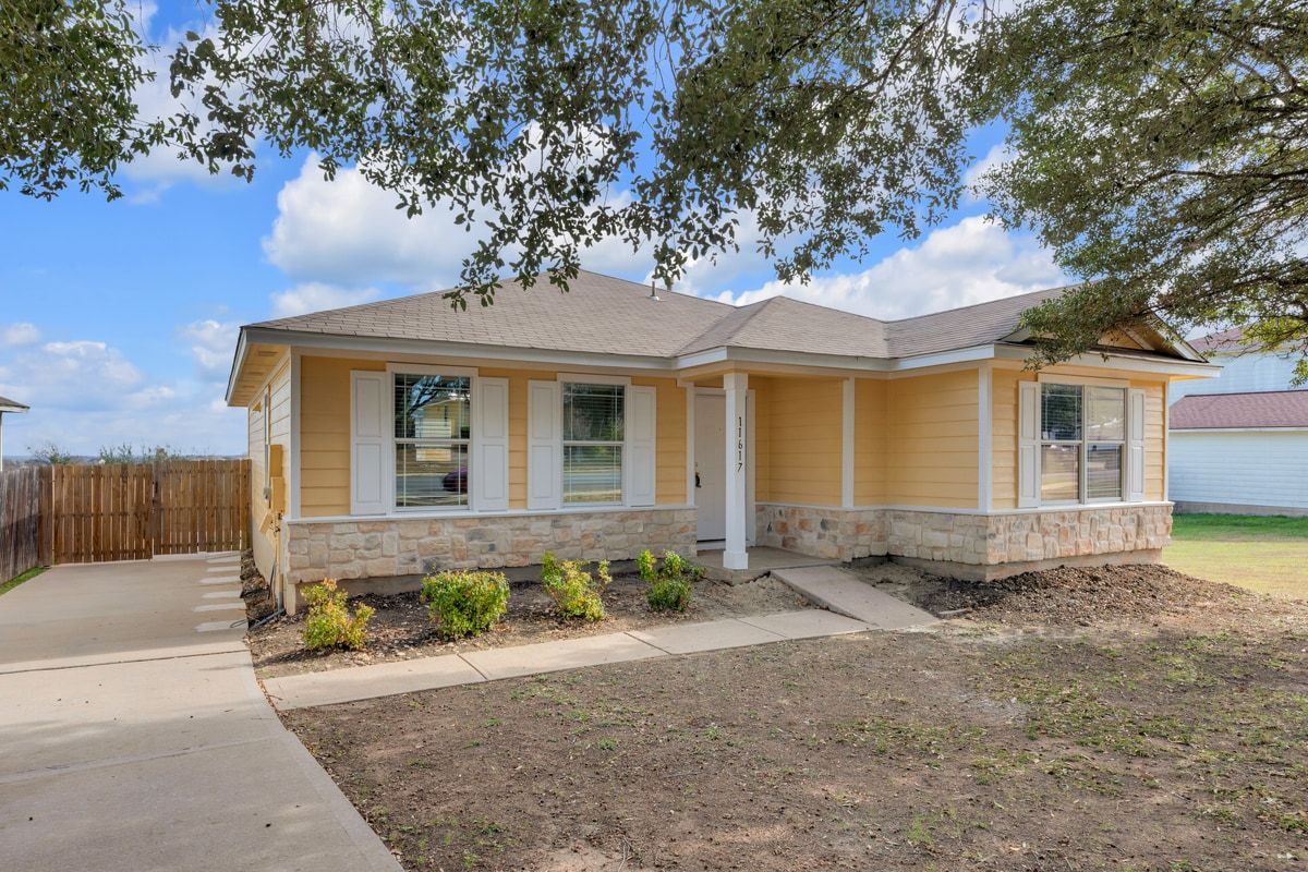 11617 Briarcreek Loop