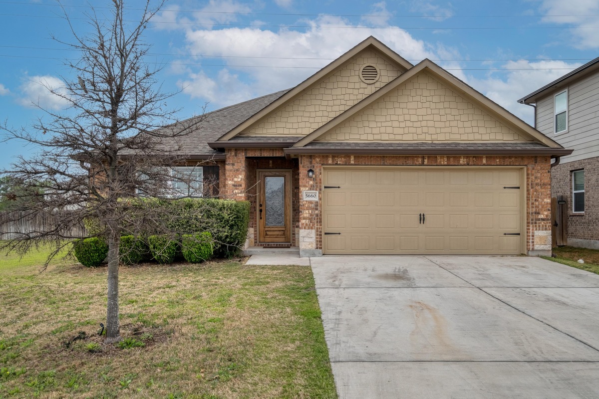 5660 Sabbia Drive
