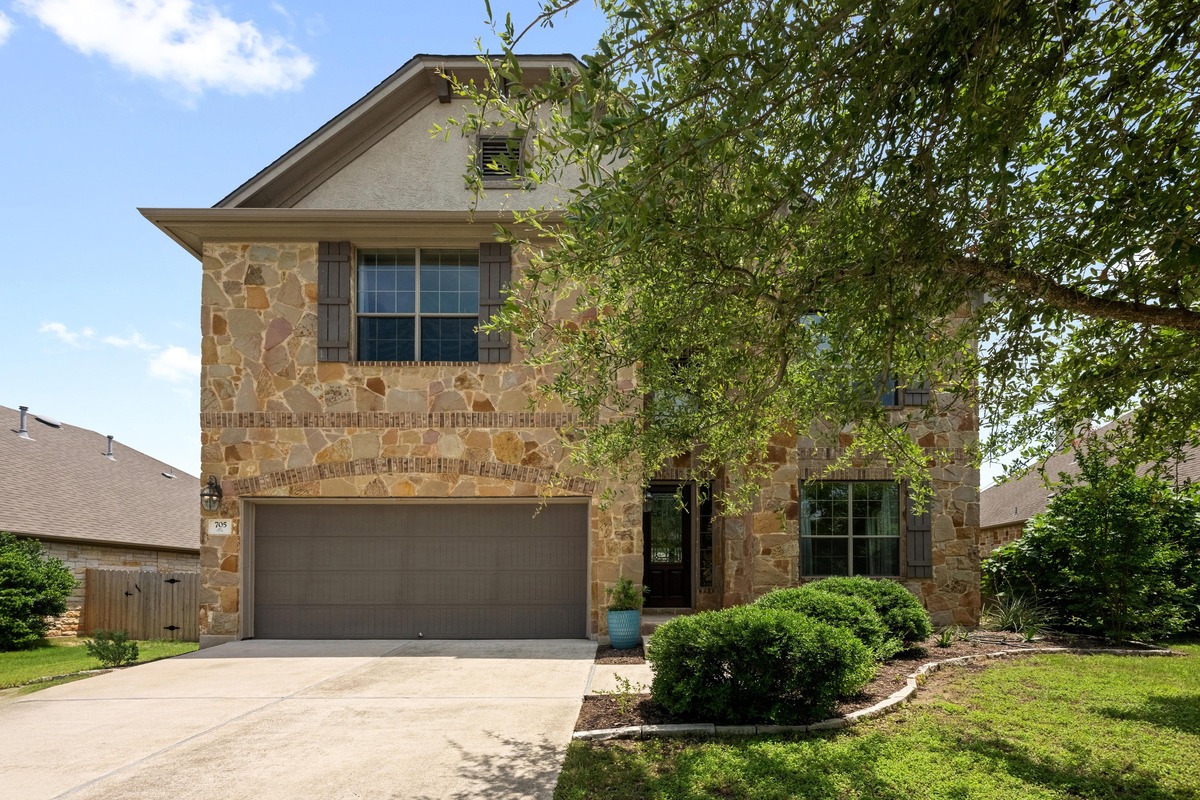 705 Harris Drive