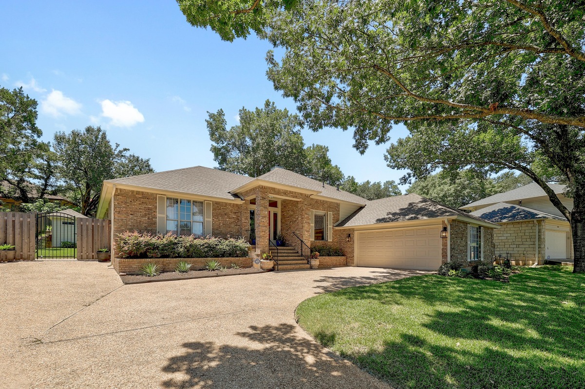 5831 Tributary Ridge Drive