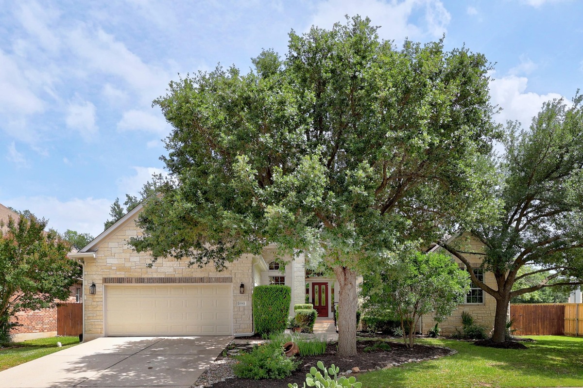 15901 Double Eagle Drive