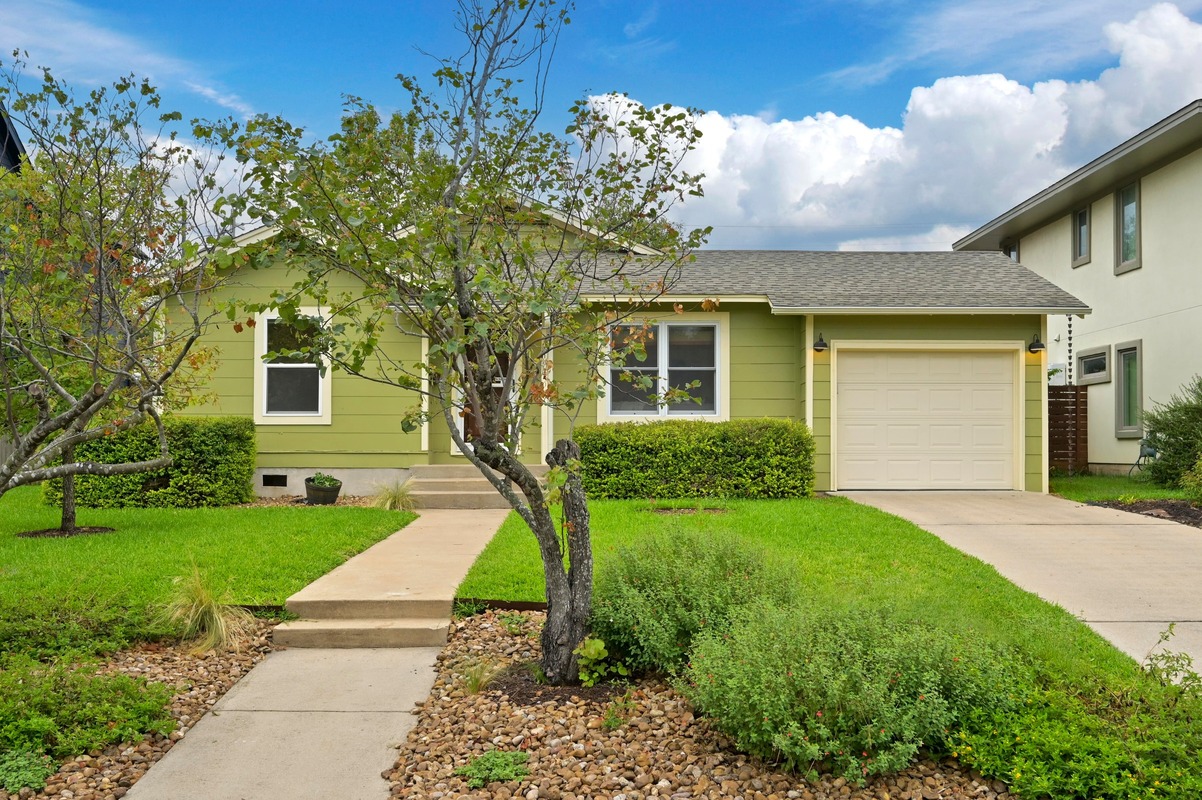 6102 Laird Drive