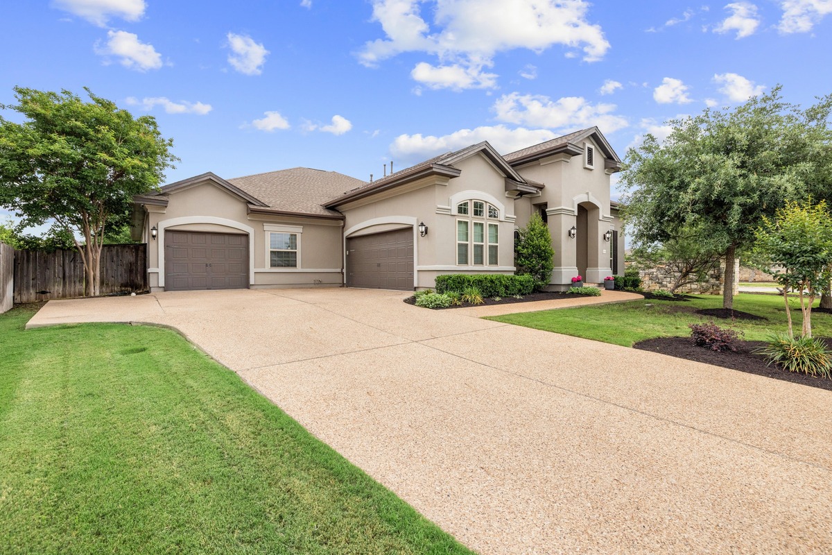 2804 Long Lasso Pass