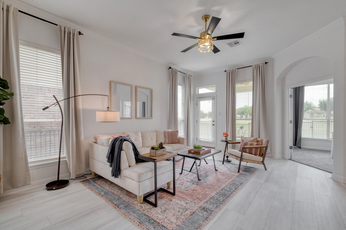 1633 Hidden Springs Path