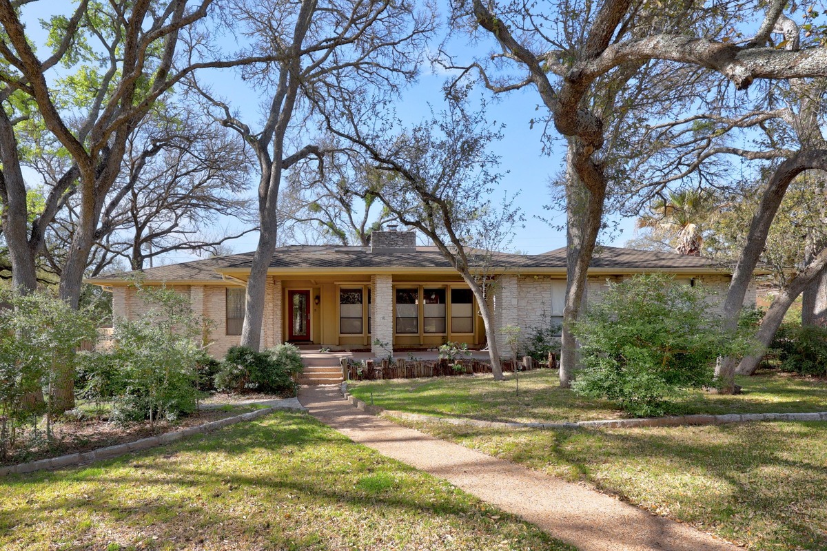 11218 Della Torre Drive