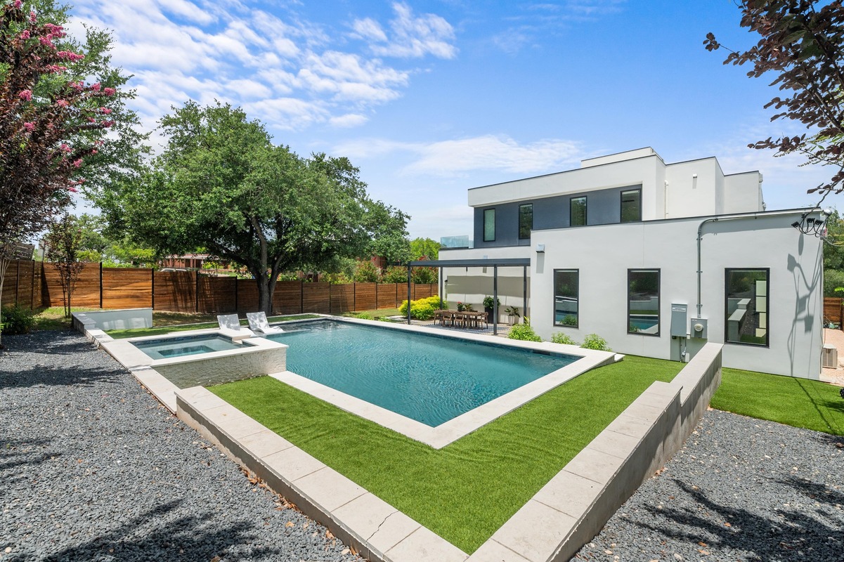 2109 Barton Hills Drive