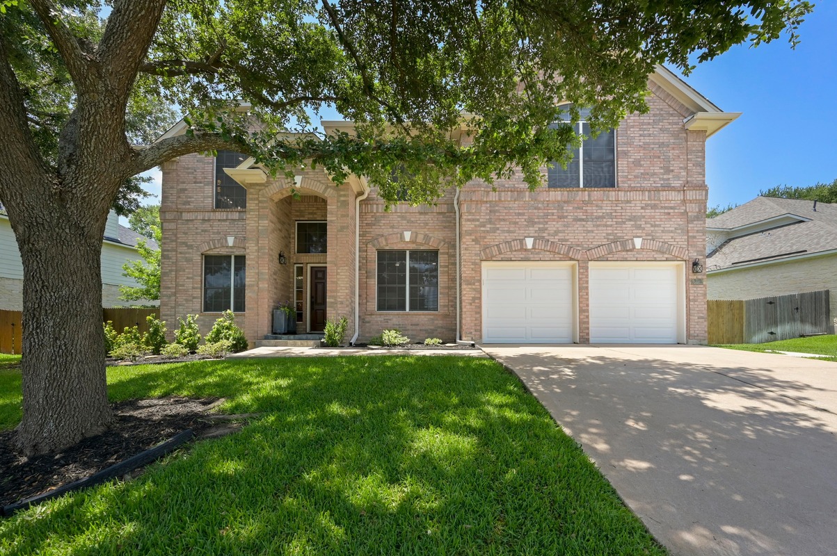 8300 Fern Bluff Avenue