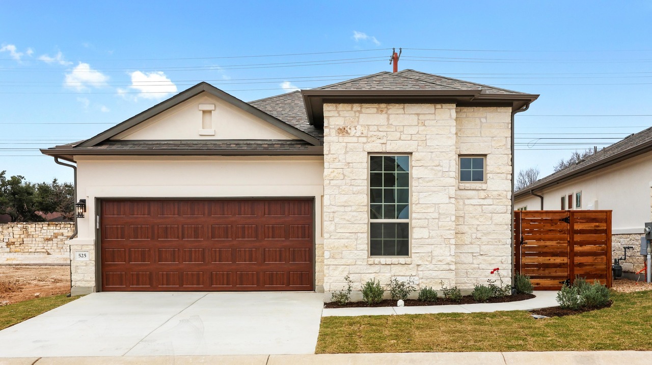 525 Clubhouse Drive